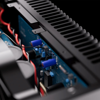 Quad Platina Integrated Amplifier - Analogue Seduction